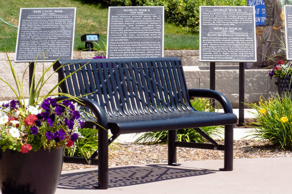 4' Contoured Memorial Bench w Sublimated Ink Plaque | 20 Year Warranty!